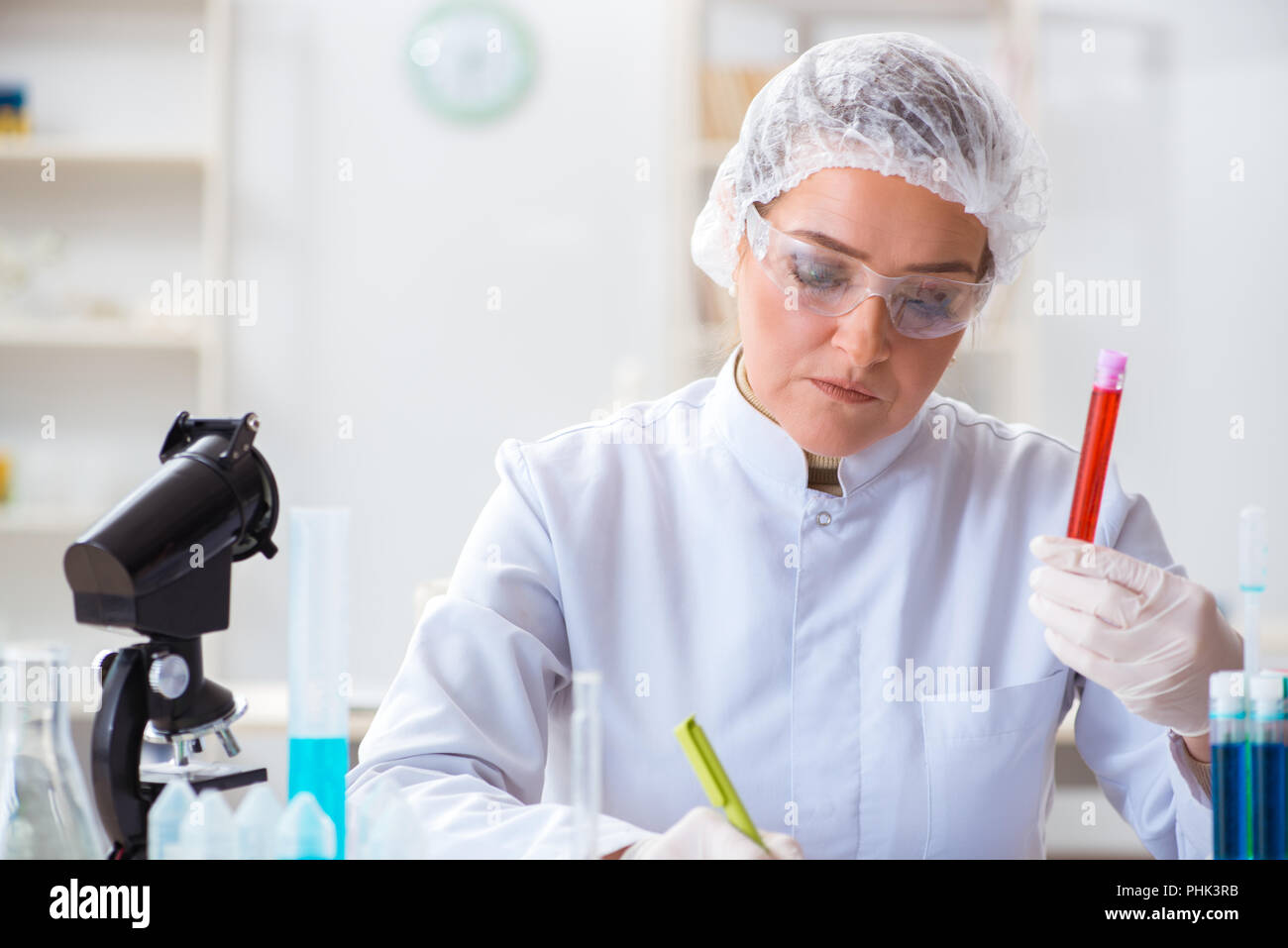 Blood sampl hi-res stock photography and images - Alamy