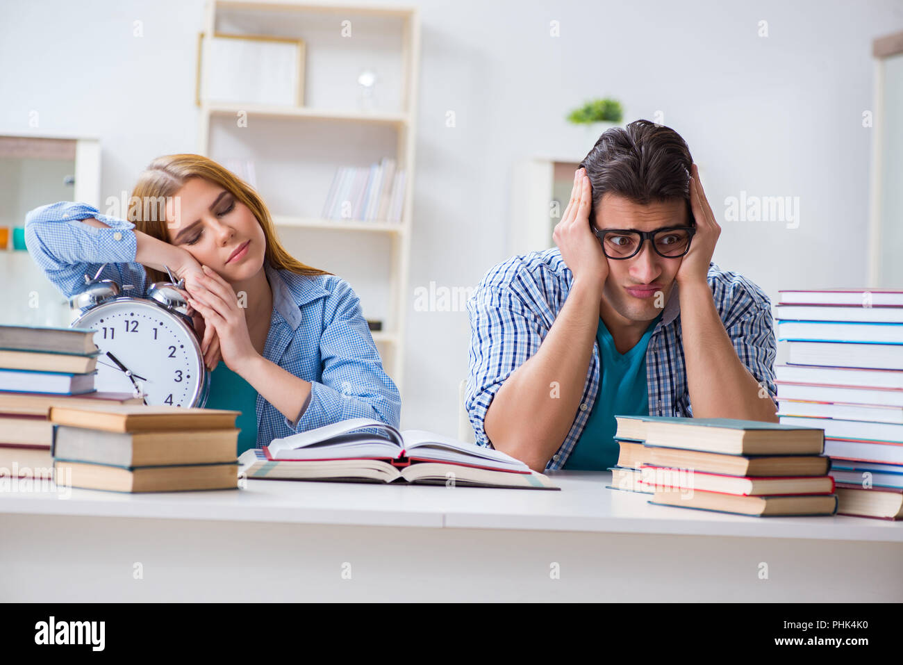 Stressed students library hi-res stock photography and images - Alamy