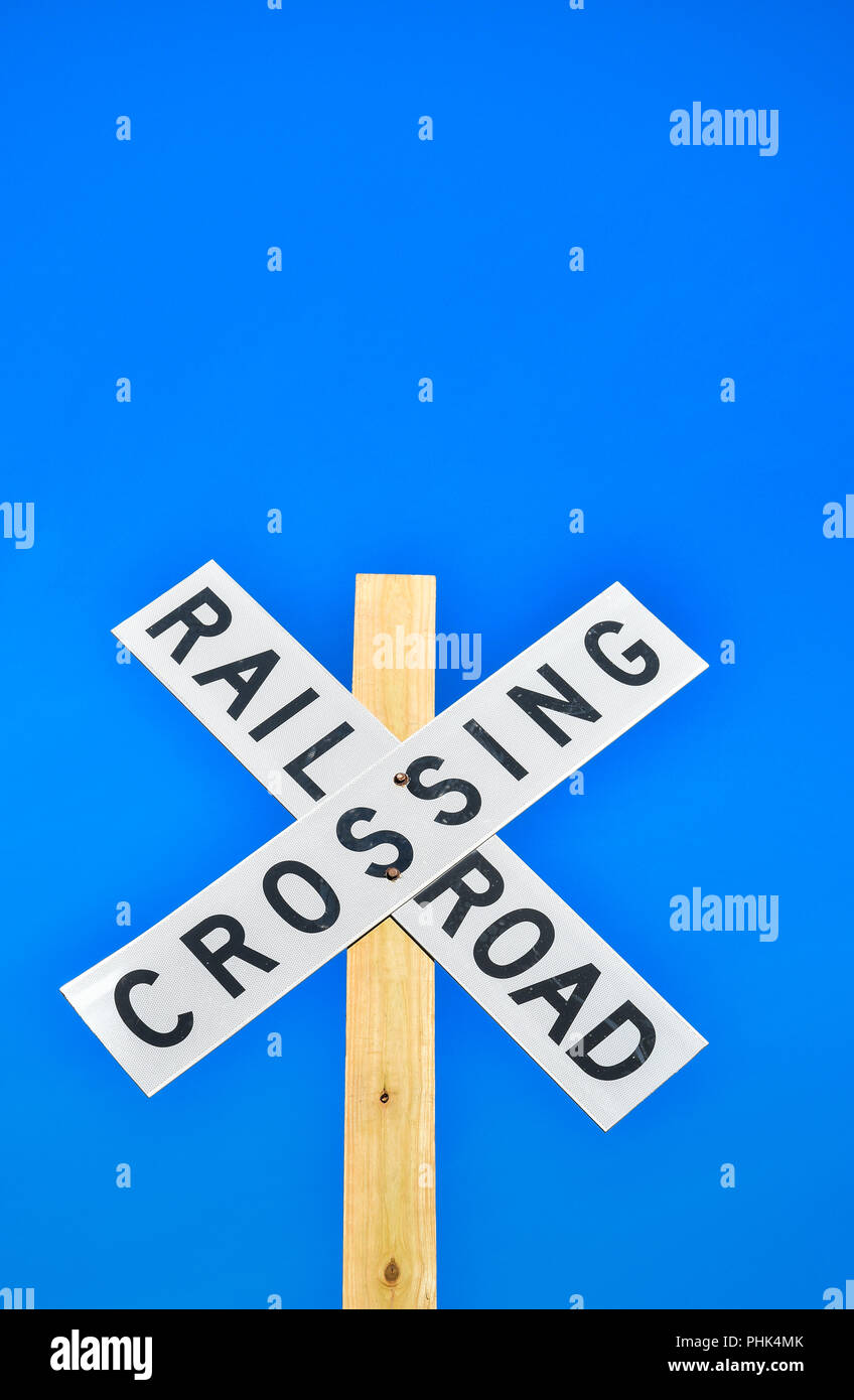 Vintage railroad crossing warning sign hi-res stock photography and ...