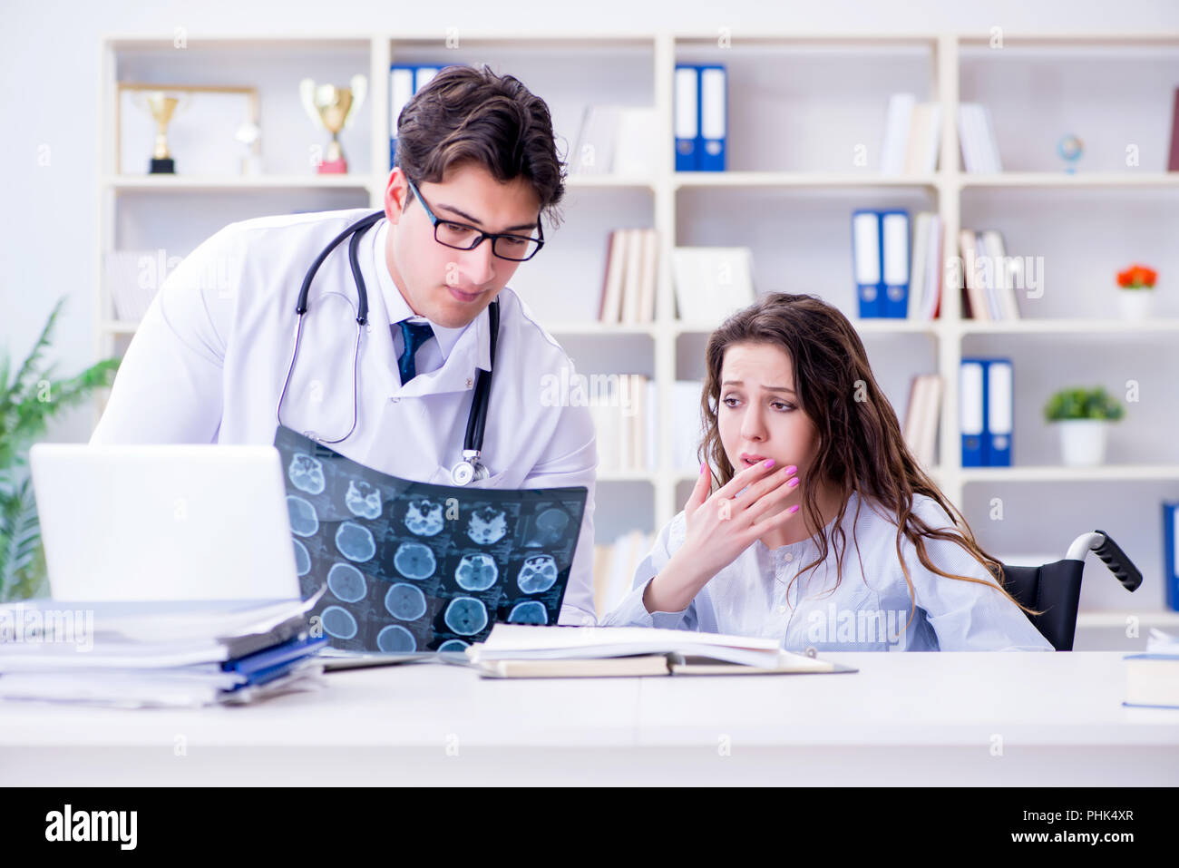 Diagnosis pessimistic hi-res stock photography and images - Alamy