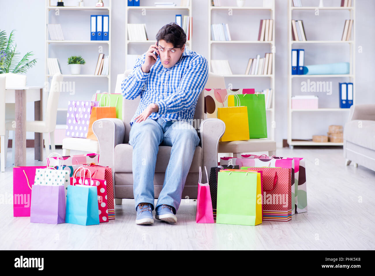 Angry customer supermarket hi-res stock photography and images - Alamy