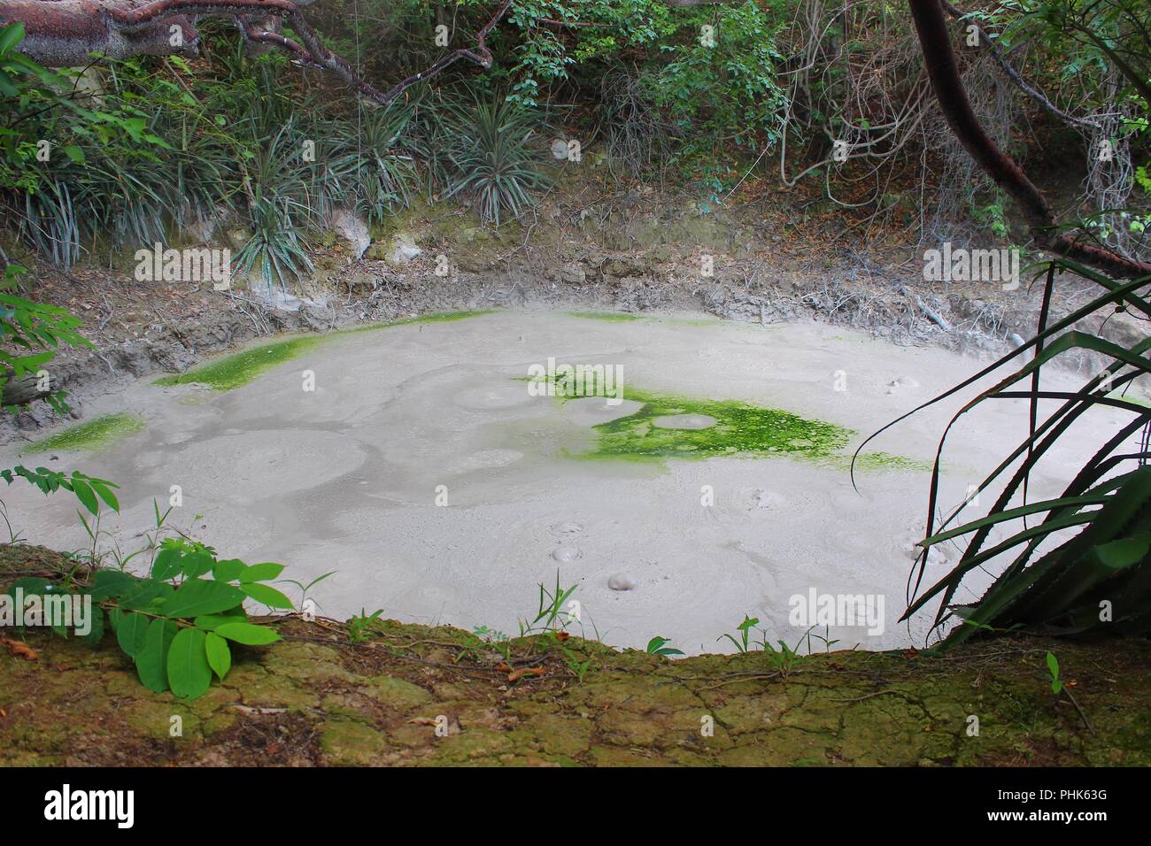 Mud pit hi-res stock photography and images - Alamy
