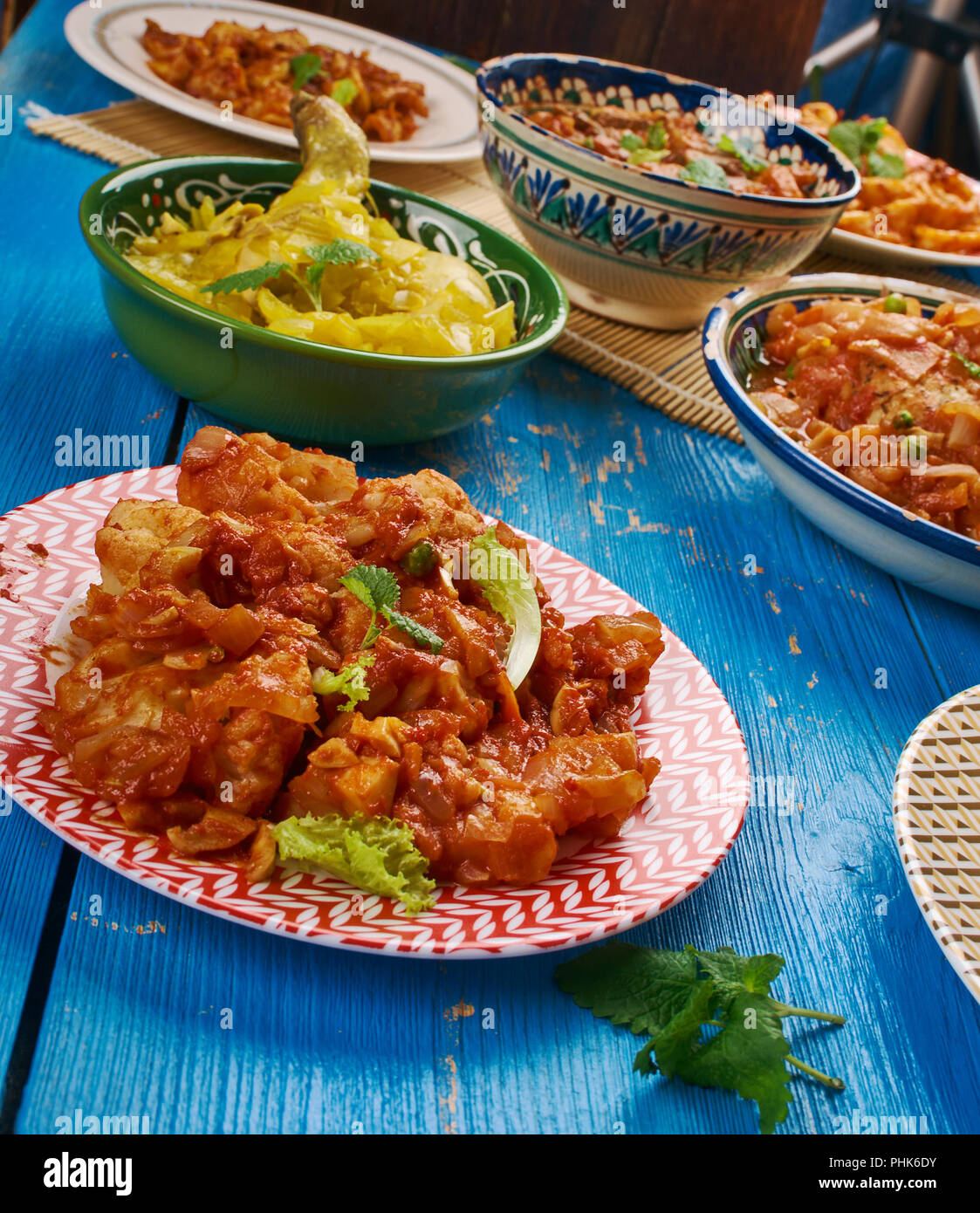 Indian cuisine hi-res stock photography and images - Alamy