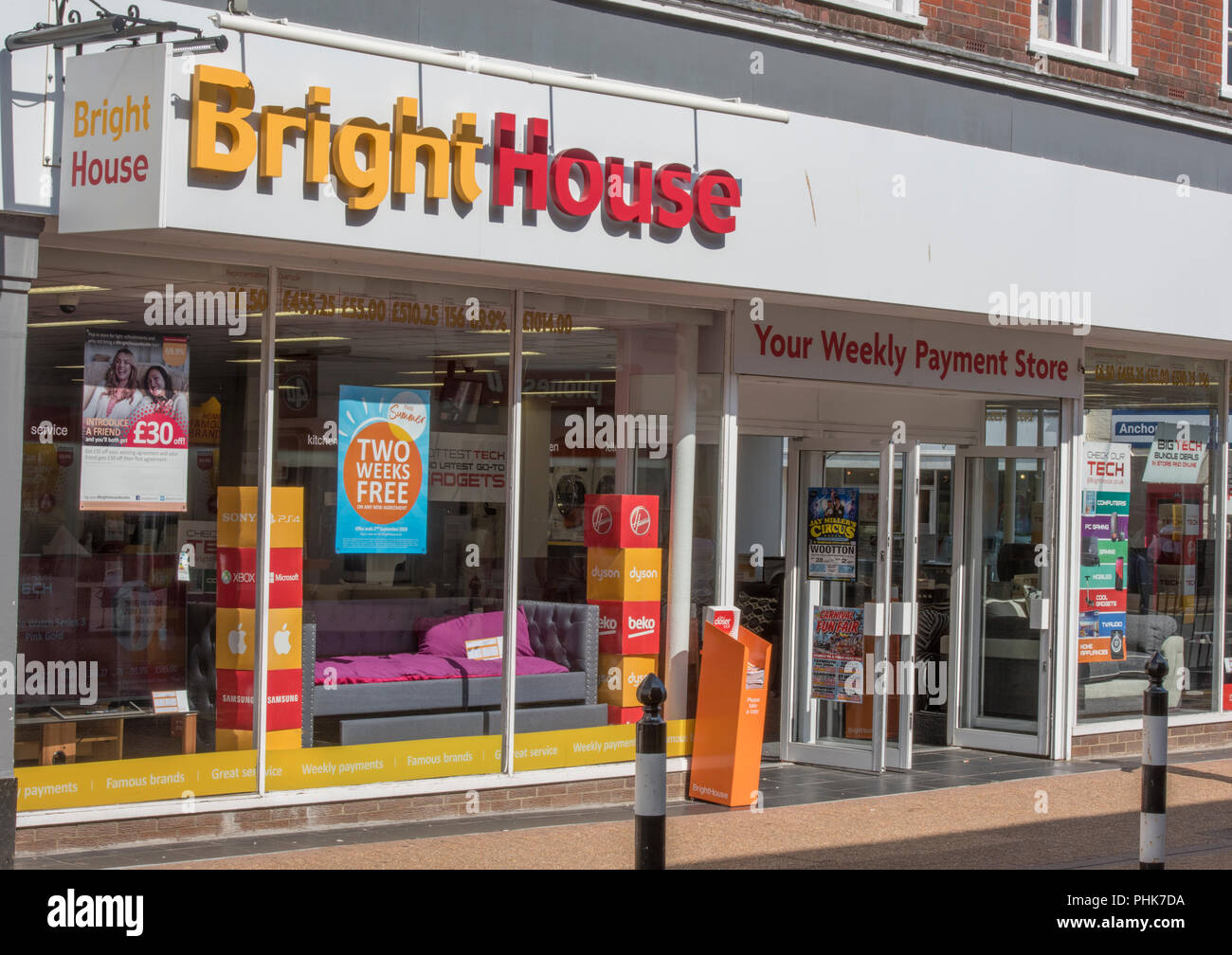 High payments hi-res stock photography and images - Alamy