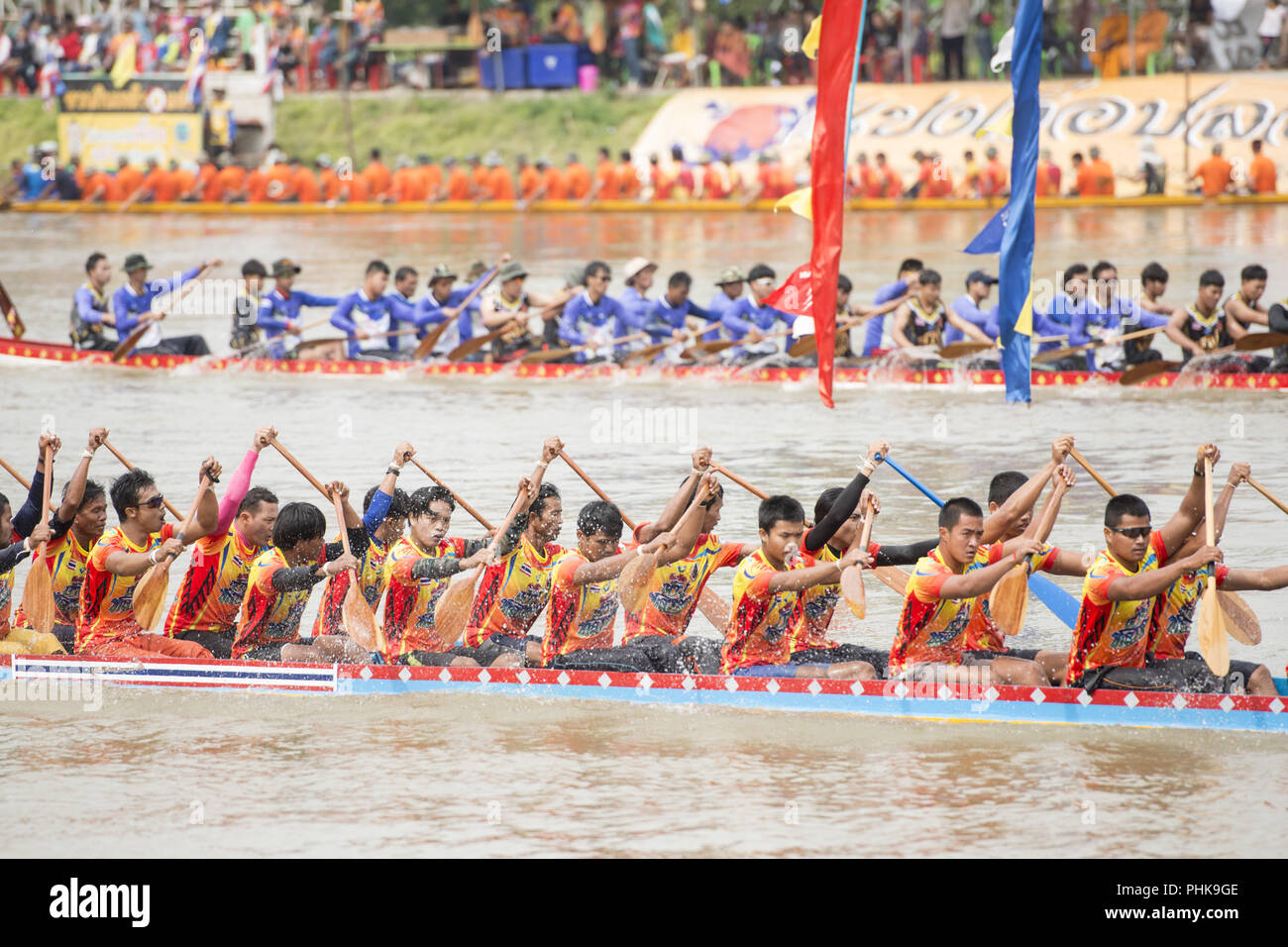 Longboat race hi-res stock photography and images - Alamy