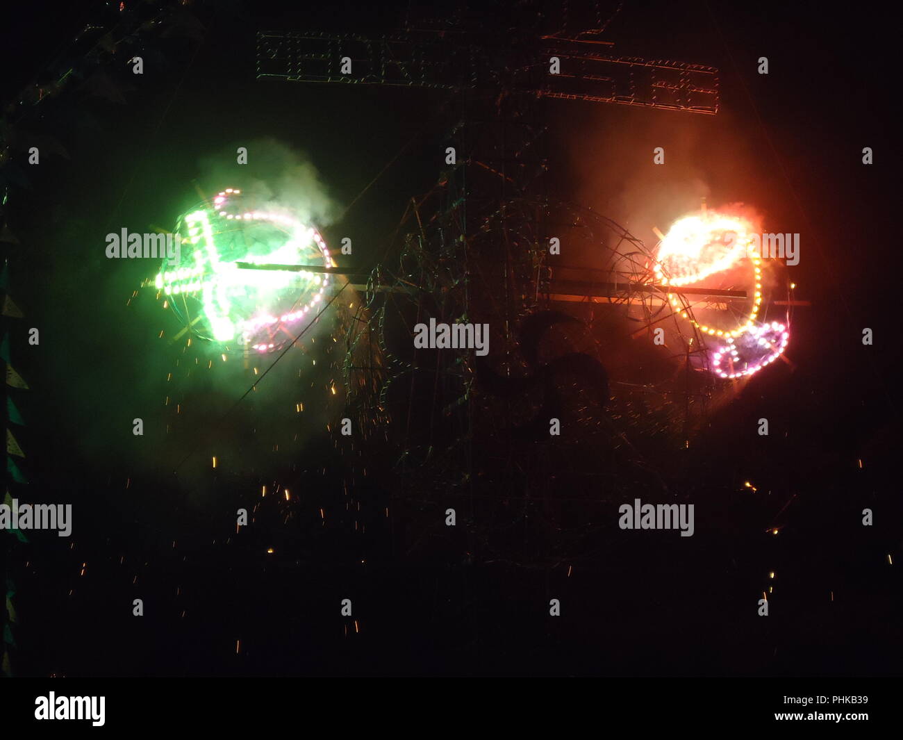 Pyrotechnics japan hi-res stock photography and images - Alamy