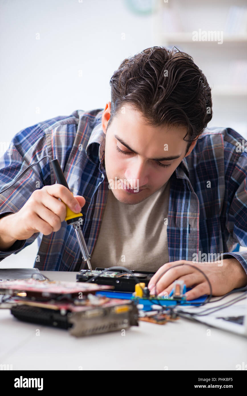 Microchi hi-res stock photography and images - Alamy