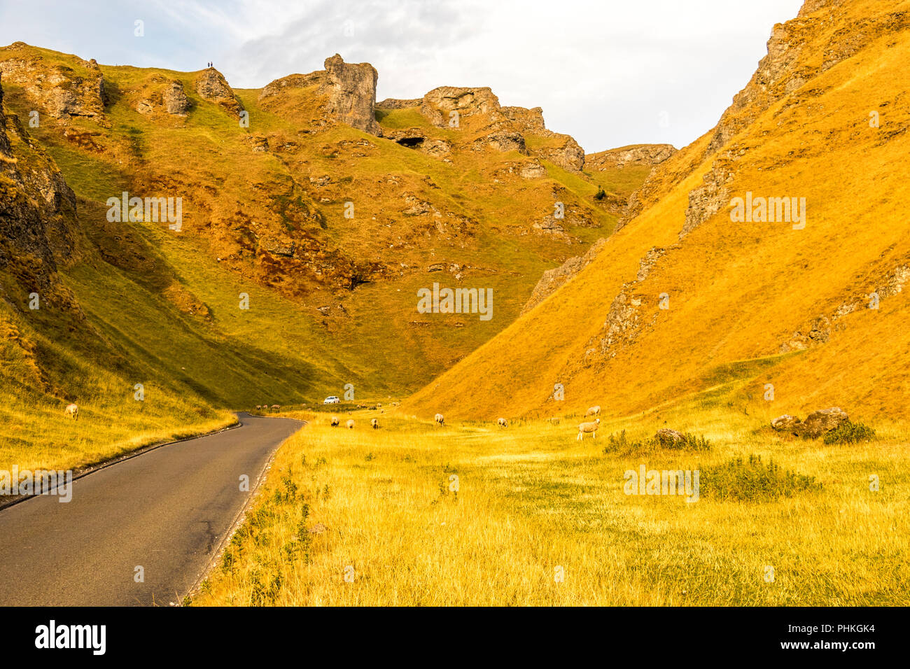 Winnats Pass Castleton Peak District, Derbyshire United kingdom Stock ...