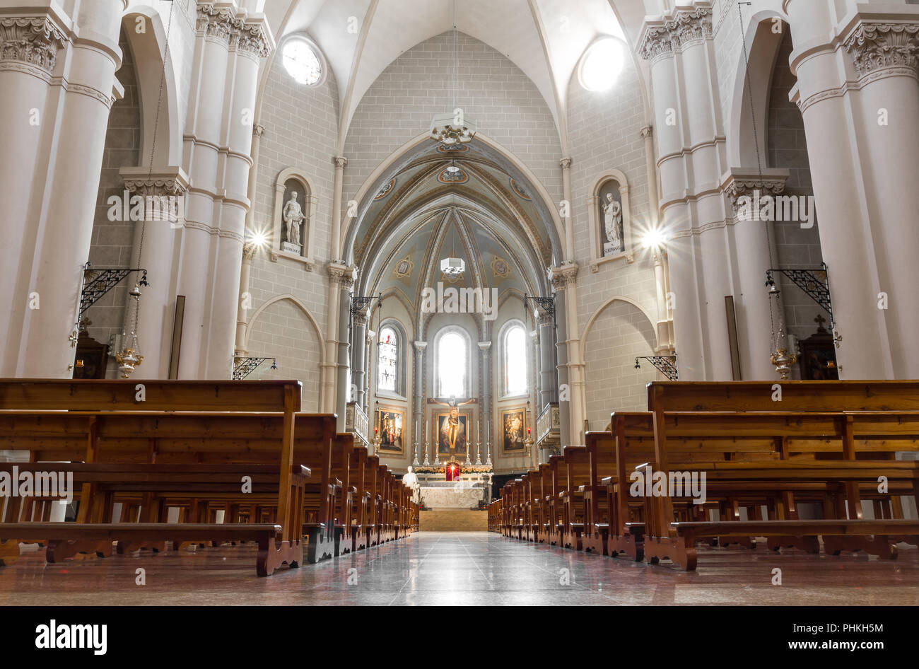 Interior of the catholic church Stock Photo - Alamy