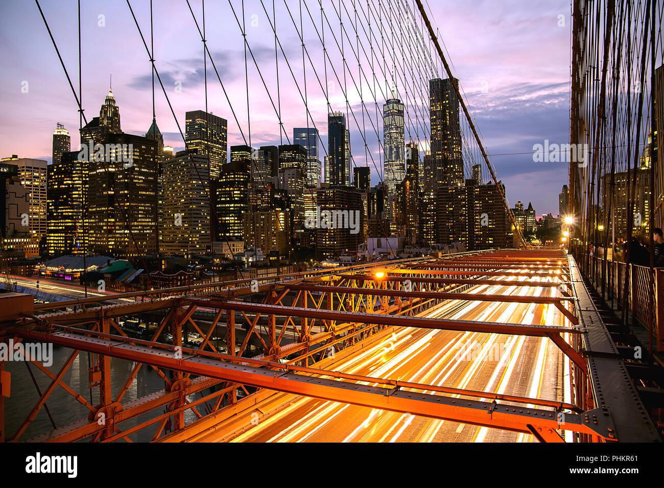 Manhattan bridge entrance hi-res stock photography and images - Alamy