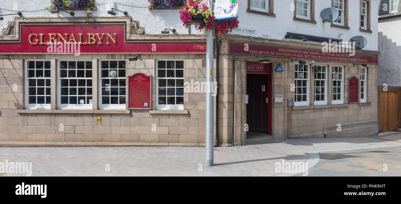 Glenalbyn pub, Inverness, Inverness-shire, Scotland, UK Stock Photo - Alamy