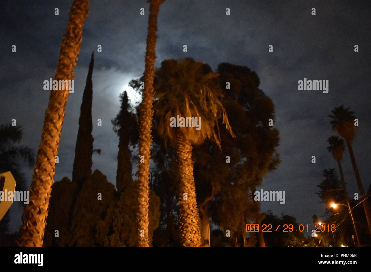 Cloudy moonlit night sky hi-res stock photography and images - Alamy