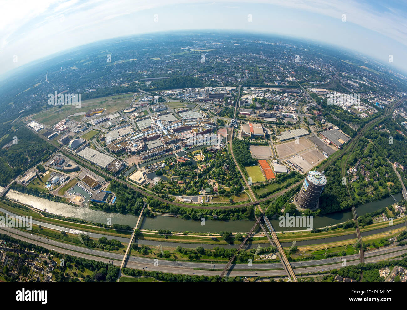 Gasometer site hi-res stock photography and images - Alamy