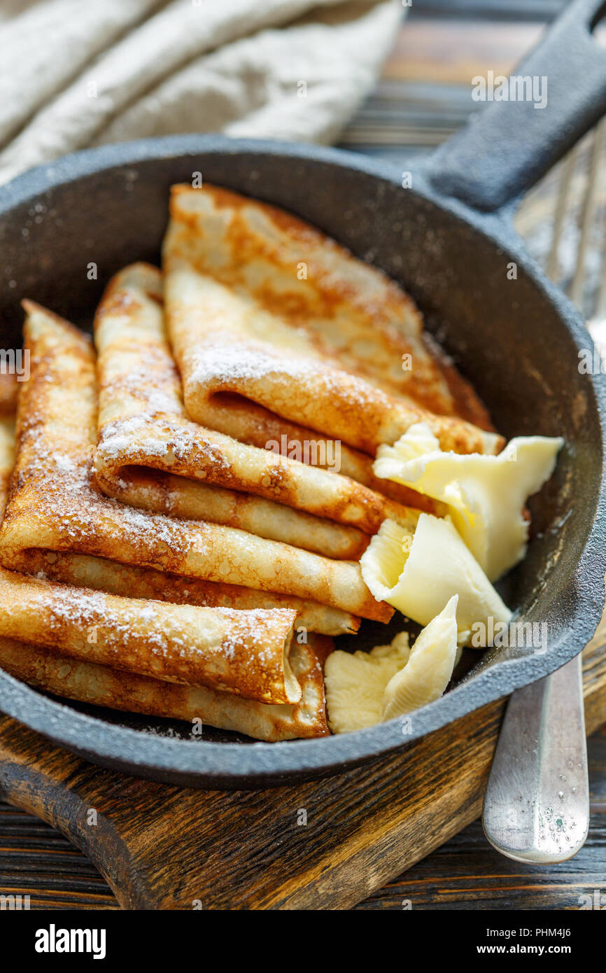 Crepes hi-res stock photography and images - Alamy