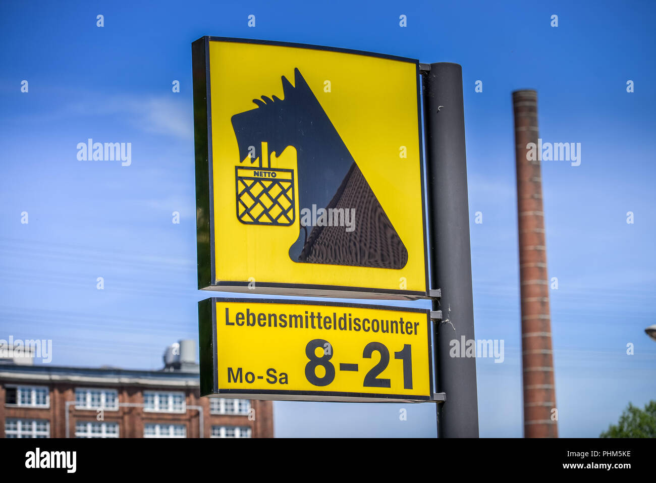 Logo netto hi-res stock photography and images - Alamy