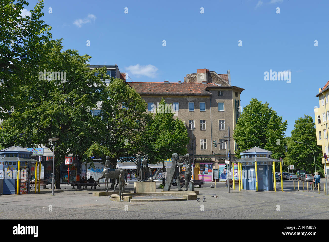 Karl-Marx-Platz, Neukoelln, Berlin, Deutschland Stock Photo - Alamy