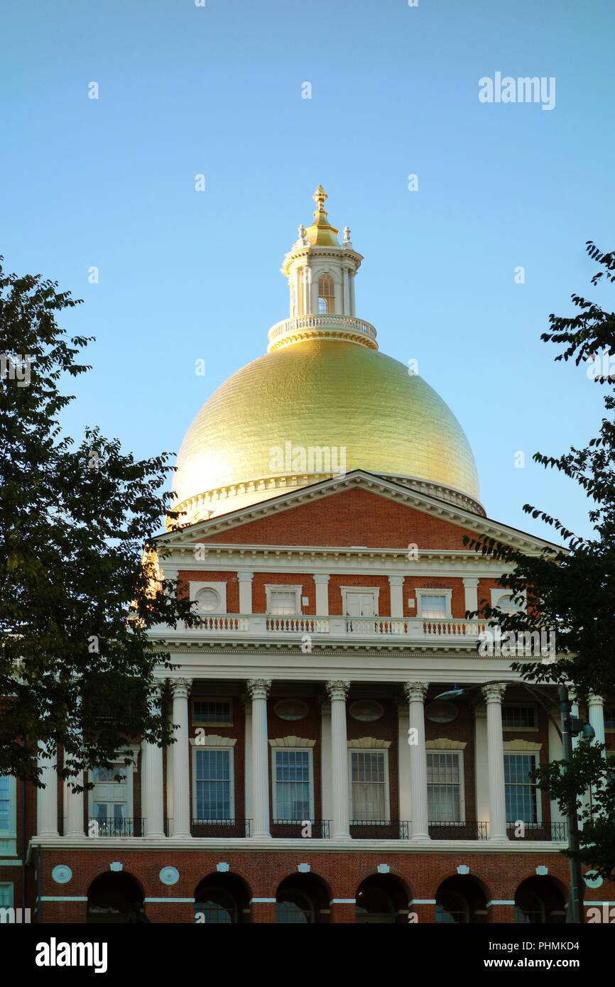 Boston capitol building Stock Photo - Alamy