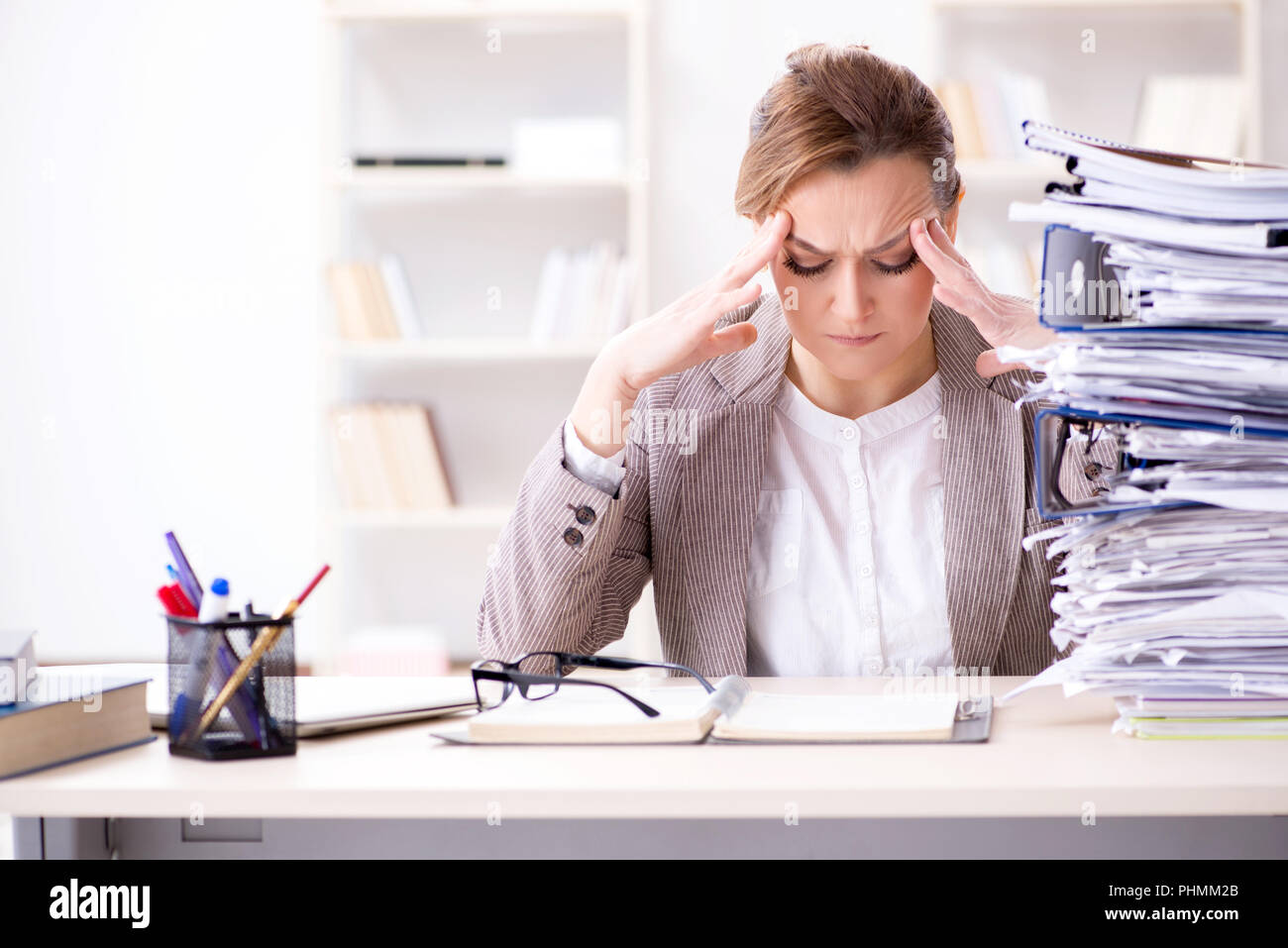 Frustrated woman bus hi-res stock photography and images - Alamy