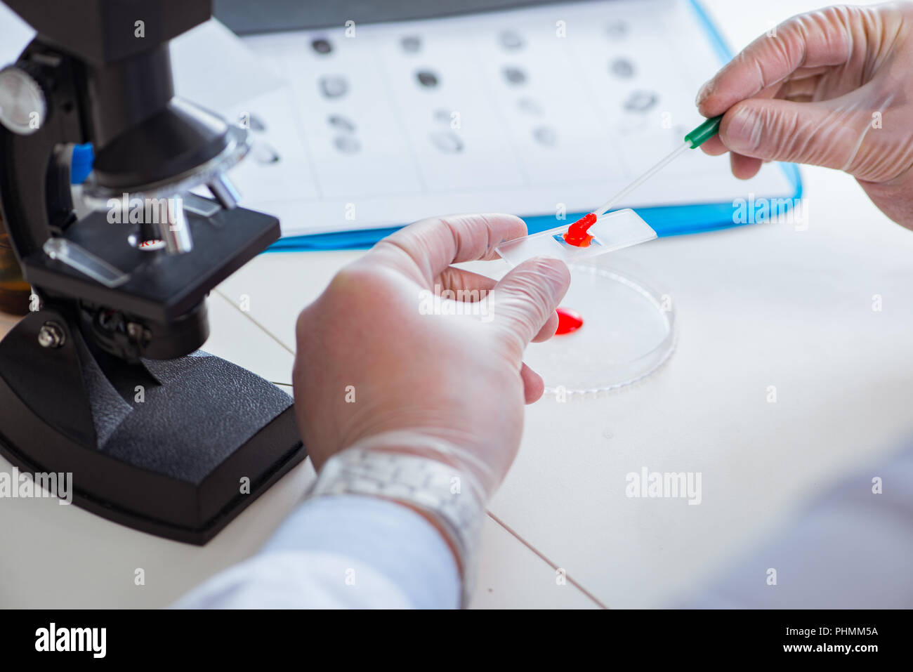 Synthesis test hi-res stock photography and images - Alamy