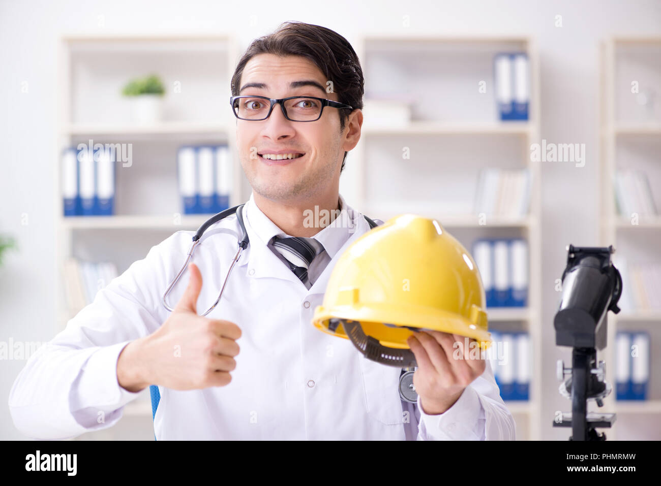 Safety doctor advising wearing hi-res stock photography and images - Alamy