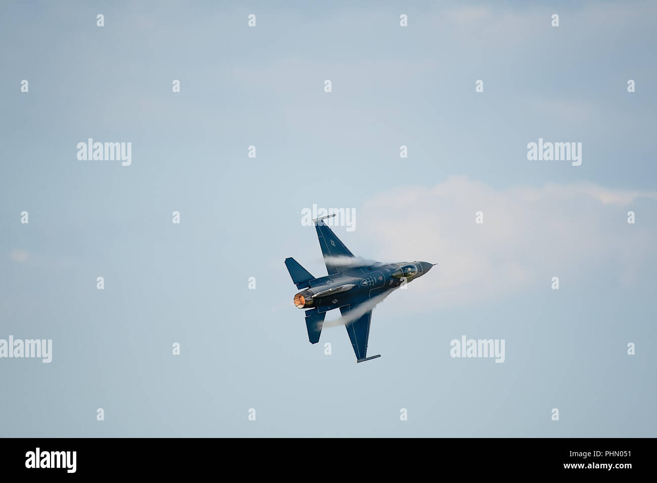 Full afterburner hi-res stock photography and images - Alamy
