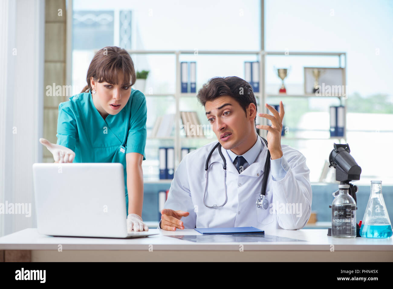 Angry doctor woman showing hi-res stock photography and images - Alamy