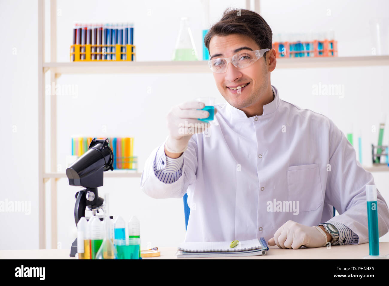 Chemical gla hi-res stock photography and images - Alamy