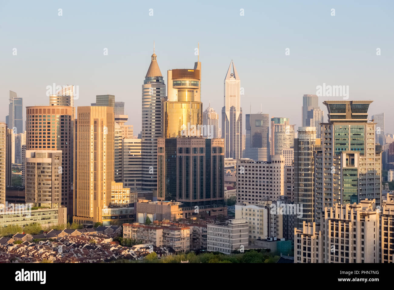 Early morning sky sun hi-res stock photography and images - Alamy