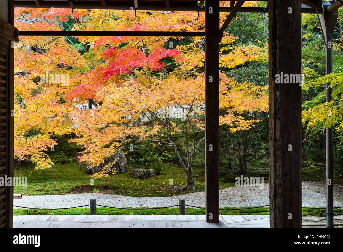 The Nanzen-ji temple complex, Kyoto, Japan. Brightly coloured autumn ...