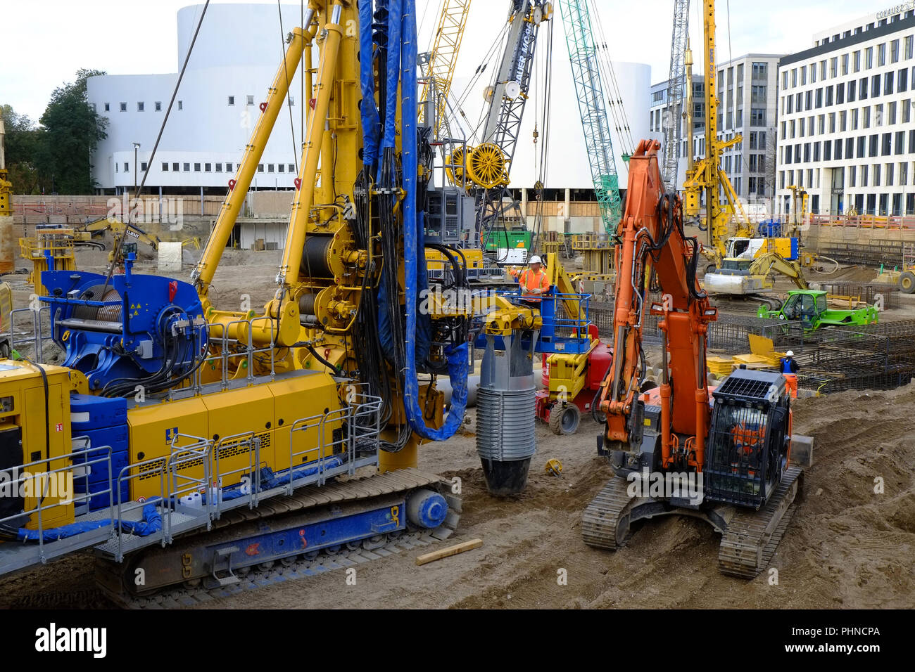 Construction machines hi-res stock photography and images - Alamy