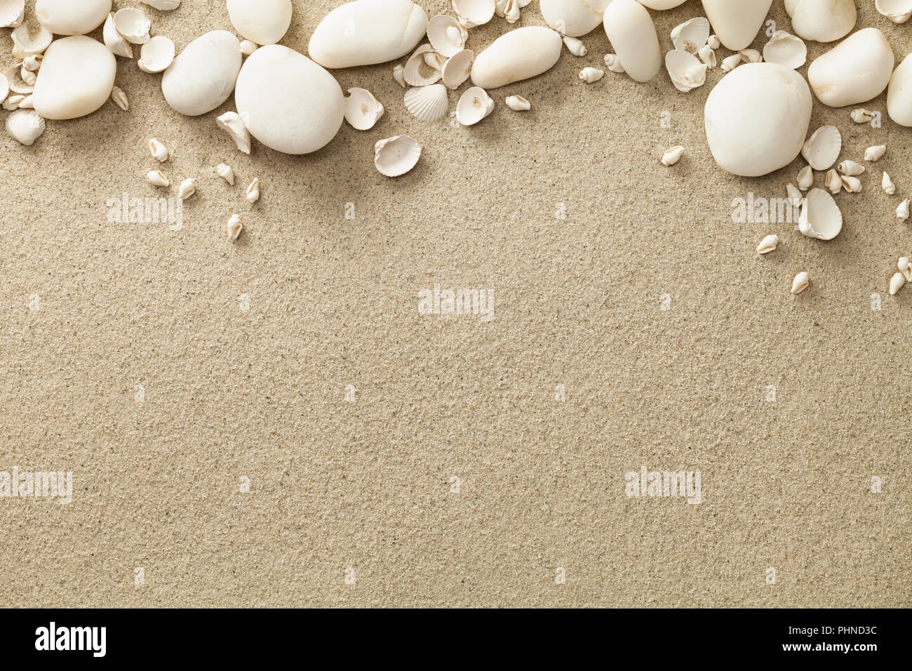 Sand stones shells texture hi-res stock photography and images - Alamy