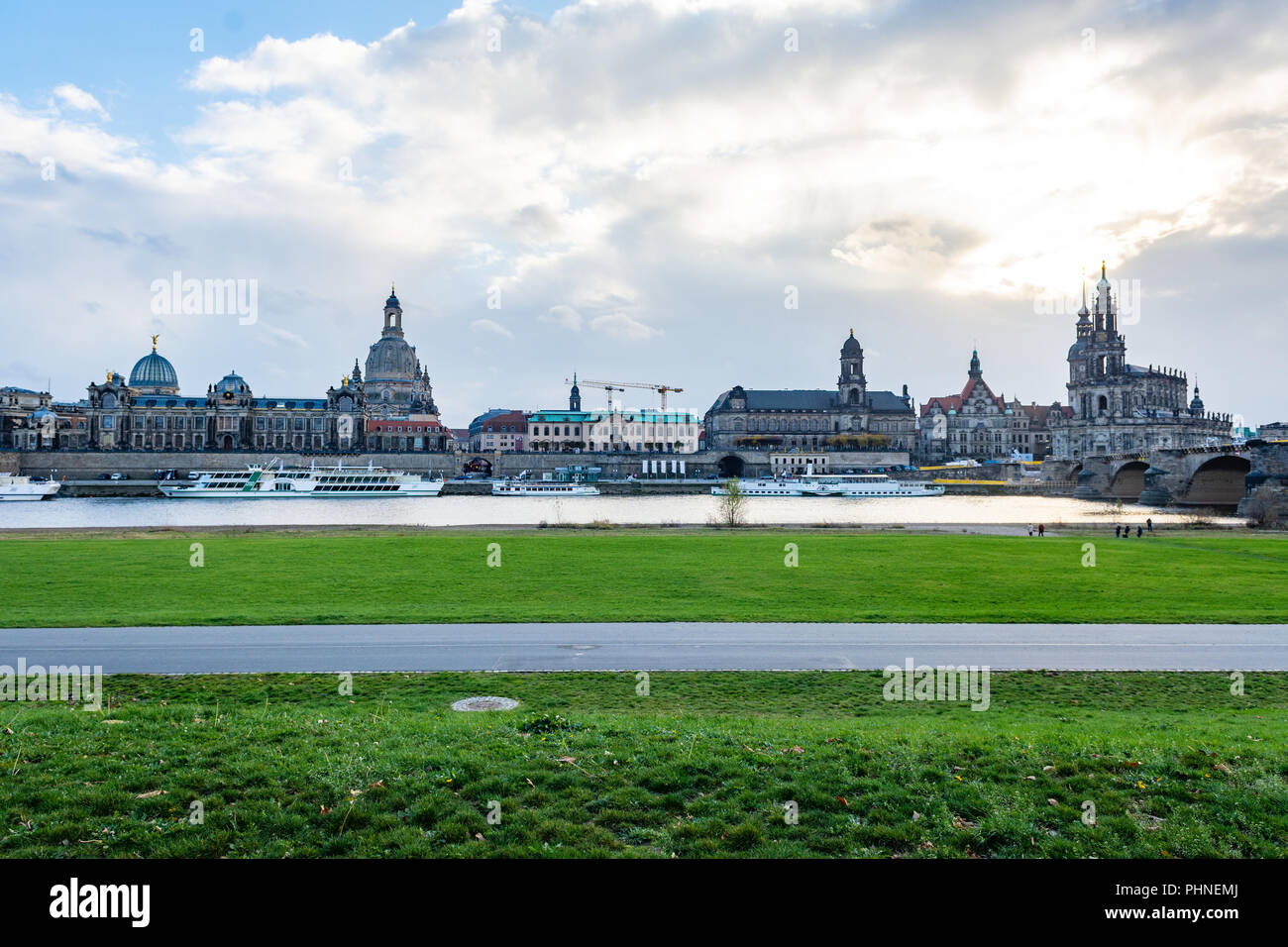 Touristc and famous hi-res stock photography and images - Alamy