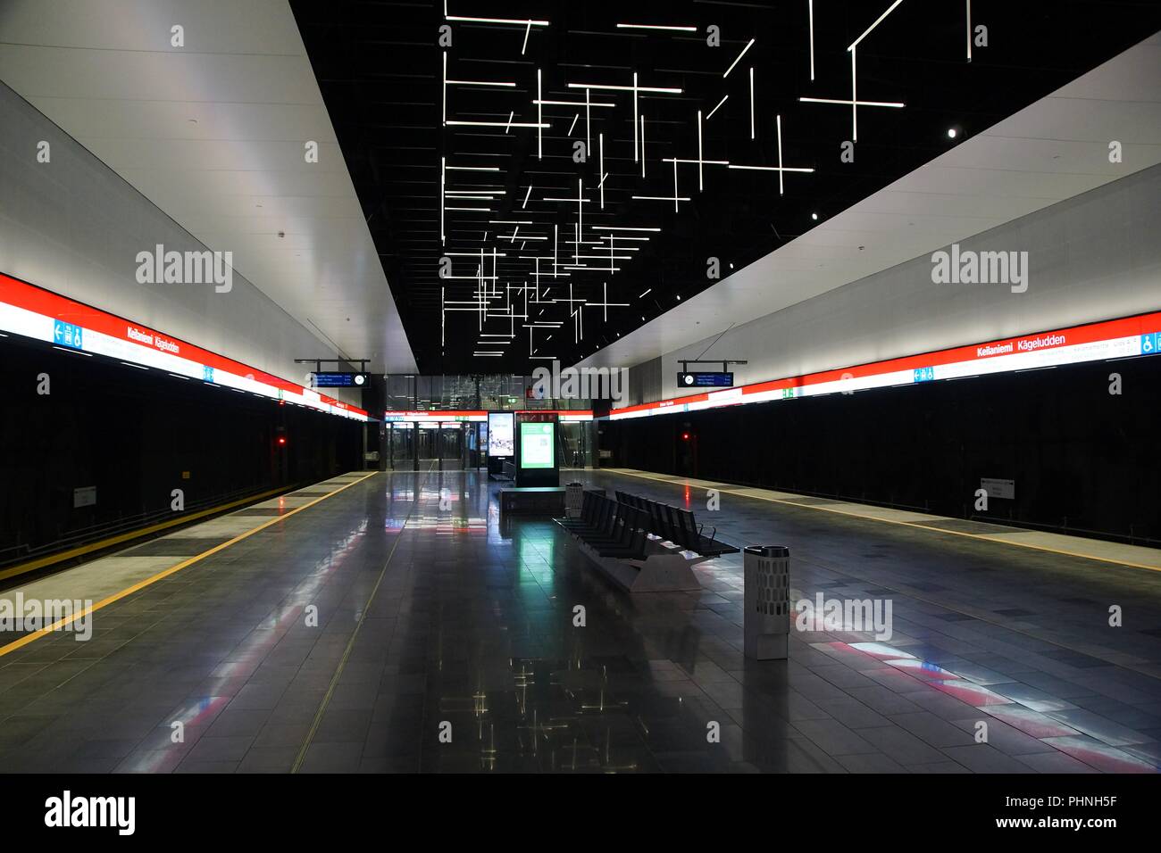 Interior of the station Keilaniemi Stock Photo - Alamy