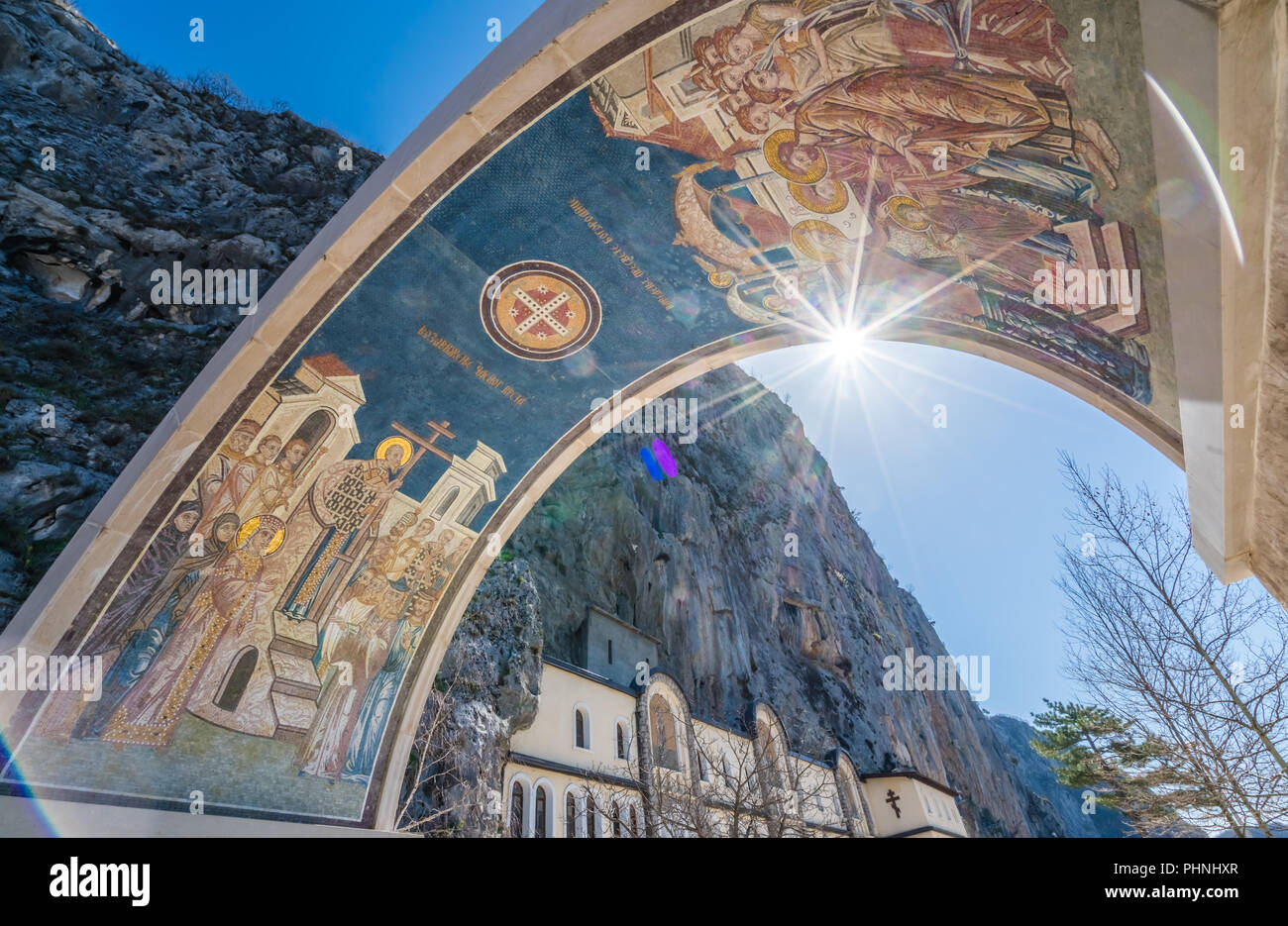 Arched gates hi-res stock photography and images - Alamy