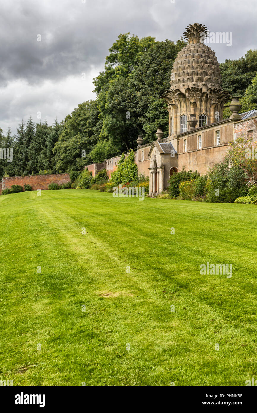 Dunmore Pineapple (1761), Stirlingshire, Scotland, UK Stock Photo - Alamy