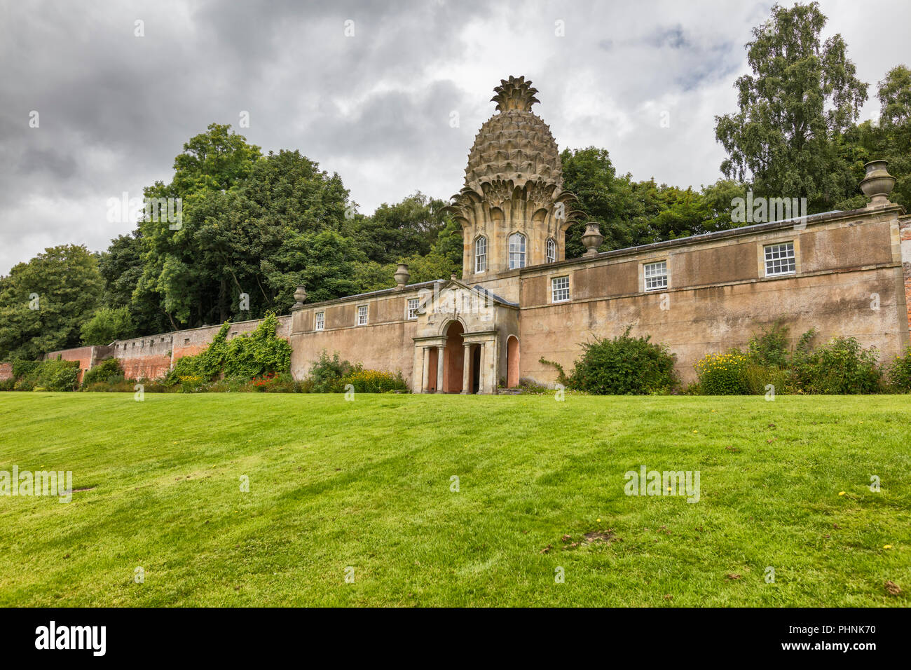 Dunmore Pineapple (1761), Stirlingshire, Scotland, UK Stock Photo - Alamy
