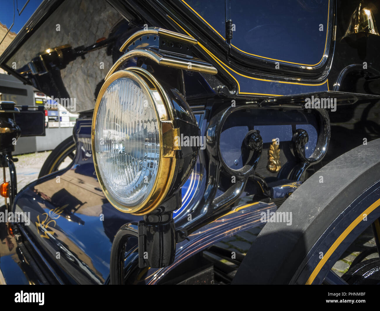 Headlight of motorized carriage Stock Photo - Alamy