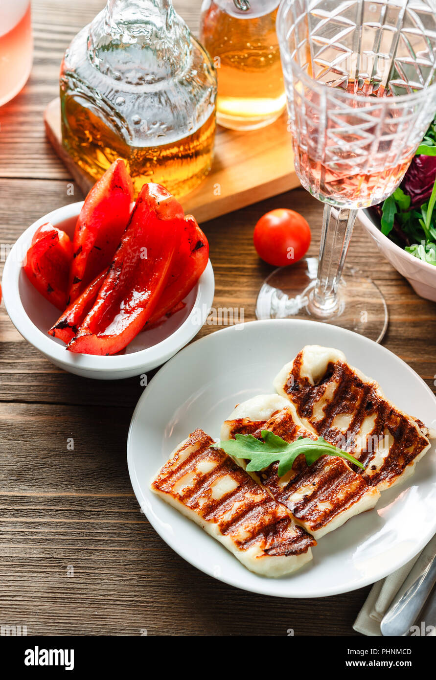 Grilled halloumi restaurant hi-res stock photography and images - Alamy