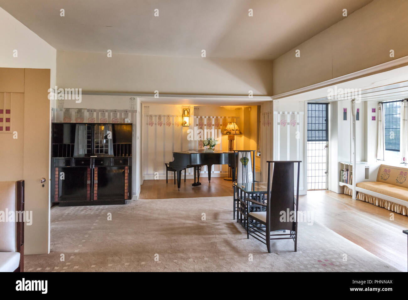 Scottish country house interior hi-res stock photography and images - Alamy