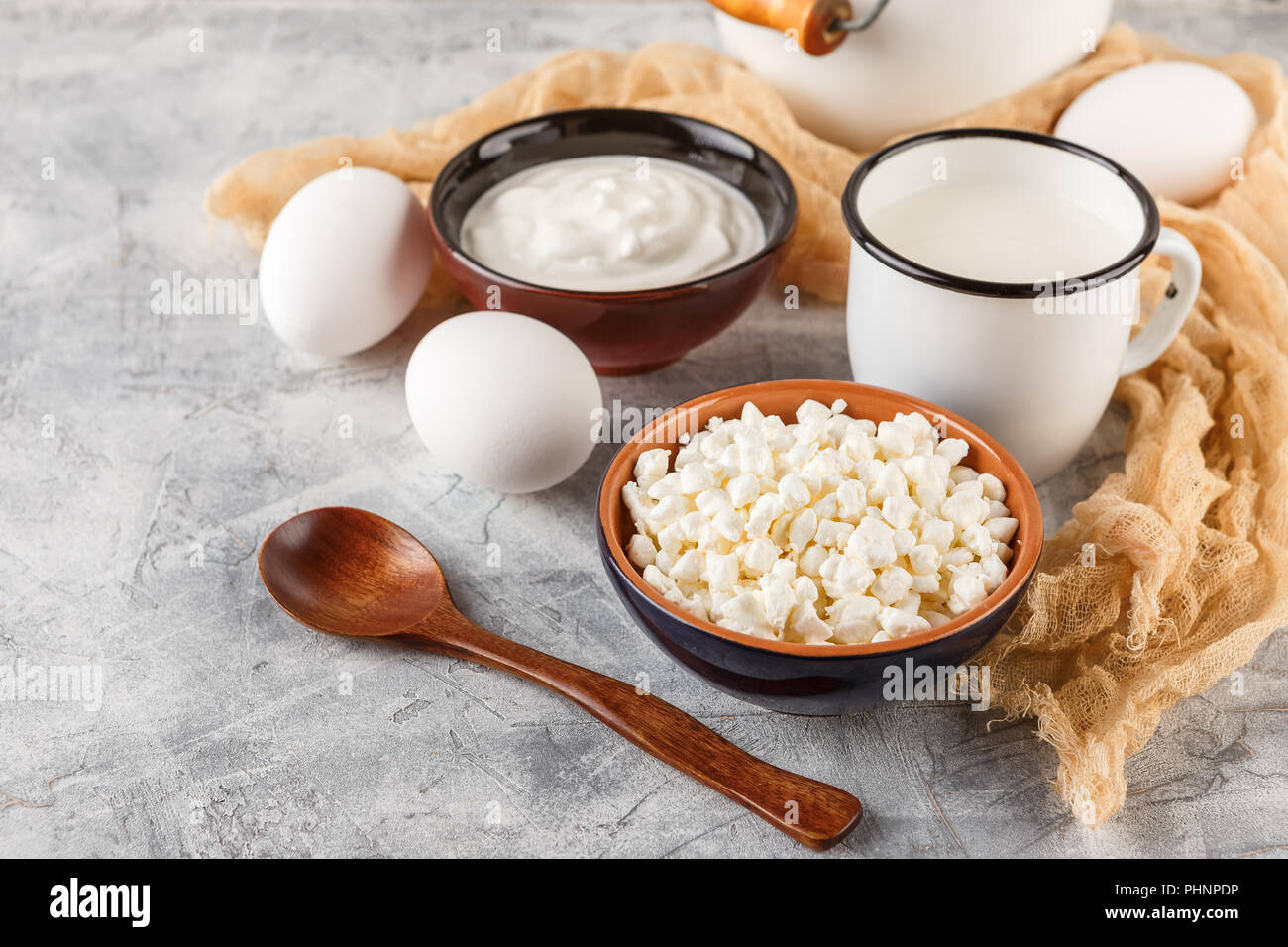 Granulated cottage cheese and sour cream Stock Photo - Alamy
