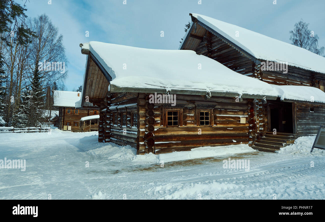 Russian Traditional wooden peasant house Stock Photo - Alamy