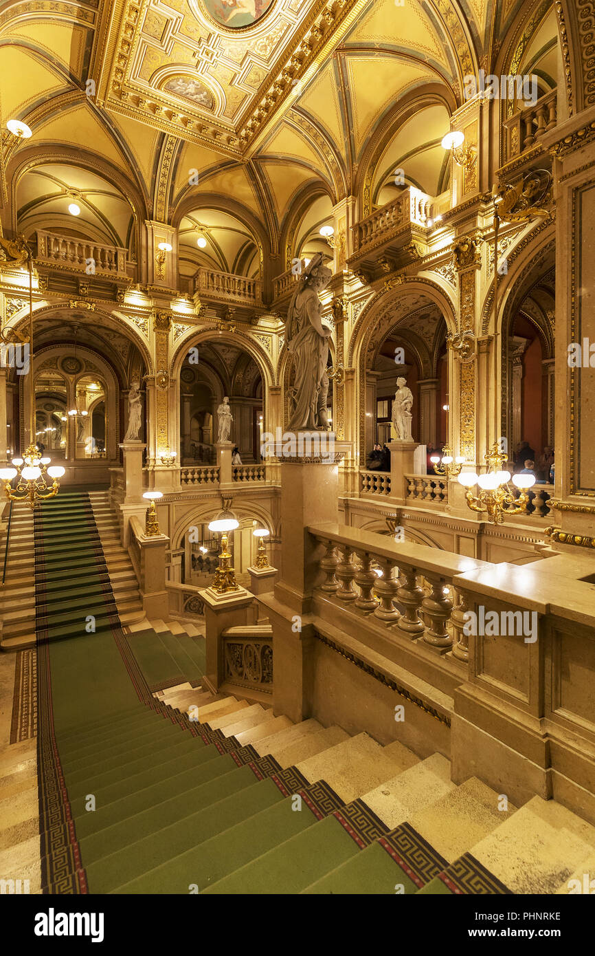 Vienna opera house interior hi-res stock photography and images - Alamy