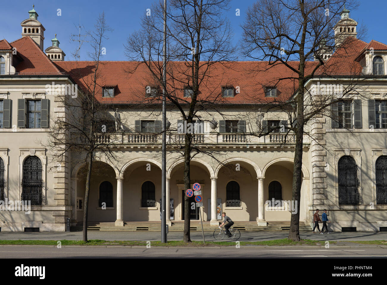 Sammlung Bollert, Studiengebaeude, Bayerisches Nationalmuseum, Prinzregentenstrasse, Muenchen ...