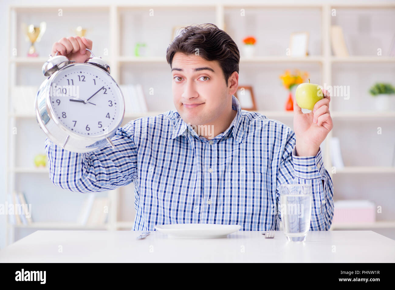 Concept of slow service in the restaurant Stock Photo - Alamy