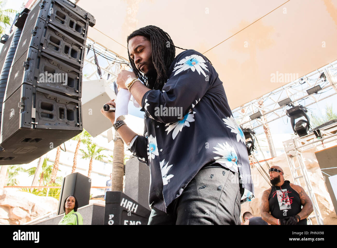 Partynextdoor rapper hi-res stock photography and images - Alamy