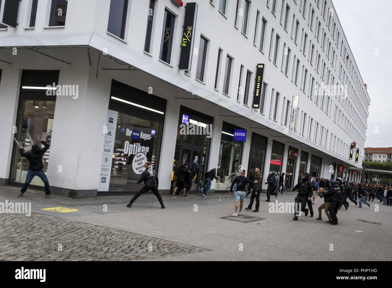 September 1, 2018 - Clashes bewteen Antifa, Police and Neo-Nazis Credit ...