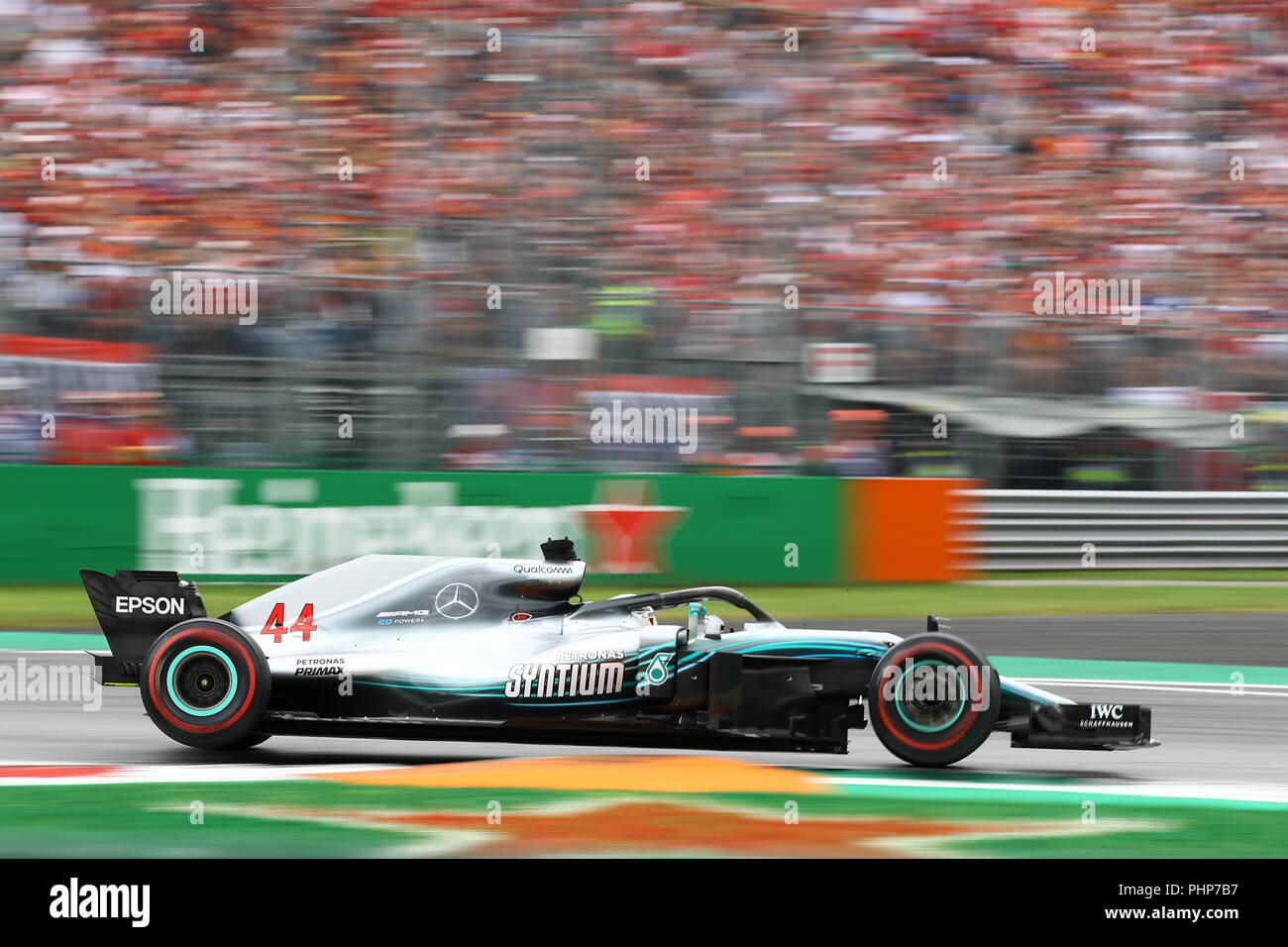 Mercedes Amg F1 Wo9 High Resolution Stock Photography and Images - Alamy