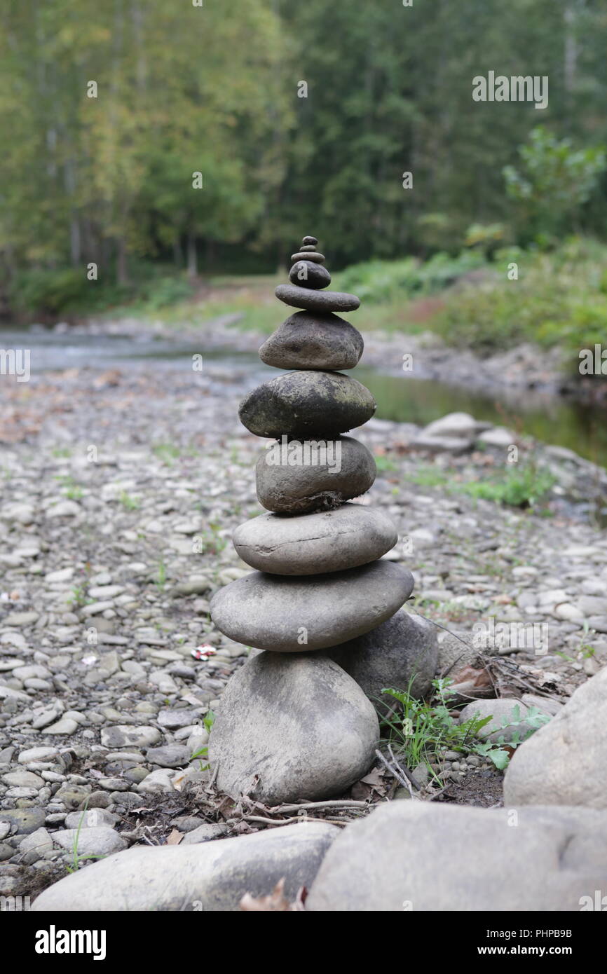 Cobble sculptures hi-res stock photography and images - Alamy