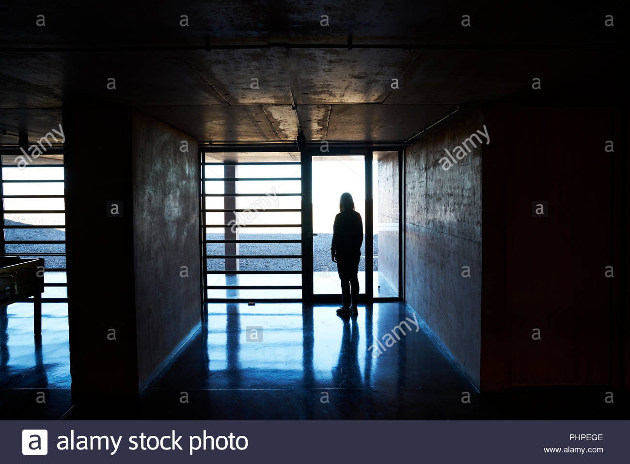 Woman Backlit Silhouette High Resolution Stock Photography and Images ...