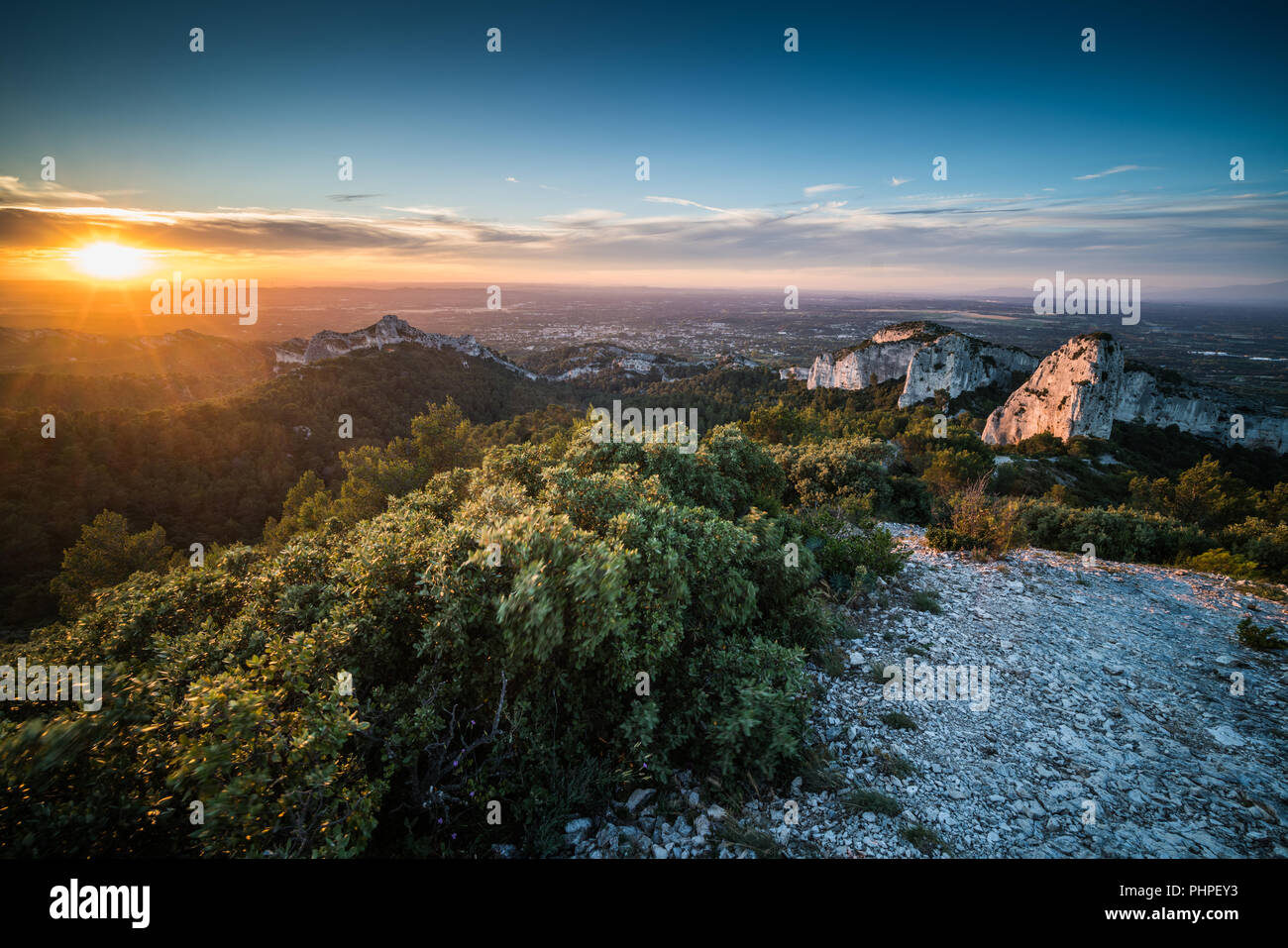 Massif des Alpilles, Provence, France, Europe Stock Photo - Alamy